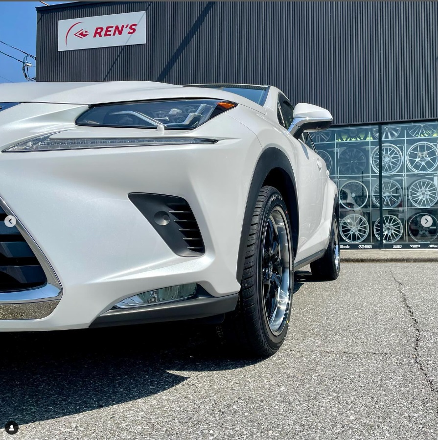 レクサスNX RAYSのホムラ2×5RA | カーショップレンズは長浜市のタイヤ＆ホイール専門店