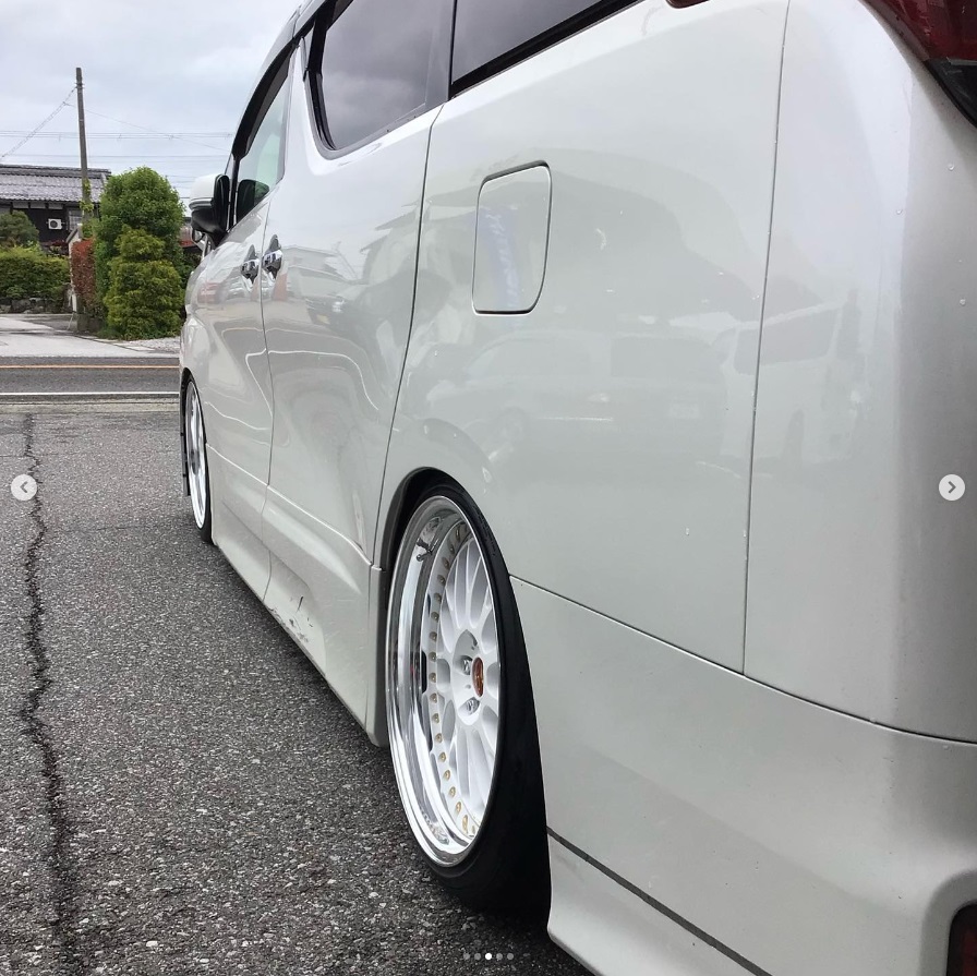 ヴェルファイア WORK VSXX | カーショップレンズは長浜市のタイヤ＆ホイール専門店