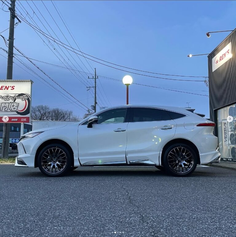 ハリアー RAYS ホムラ2×9PLUS JETブラックエディションⅢ | カーショップレンズは長浜市のタイヤ＆ホイール専門店