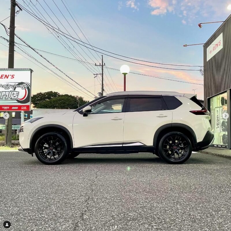 T33 エクストレイル × RAYS ホムラ2×7FT スペックM | カーショップレンズは長浜市のタイヤ＆ホイール専門店